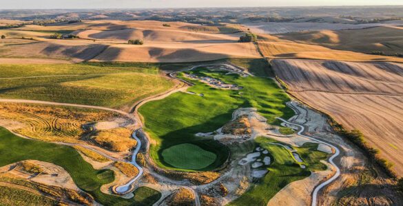 The Best of Golf - LINKS Magazine