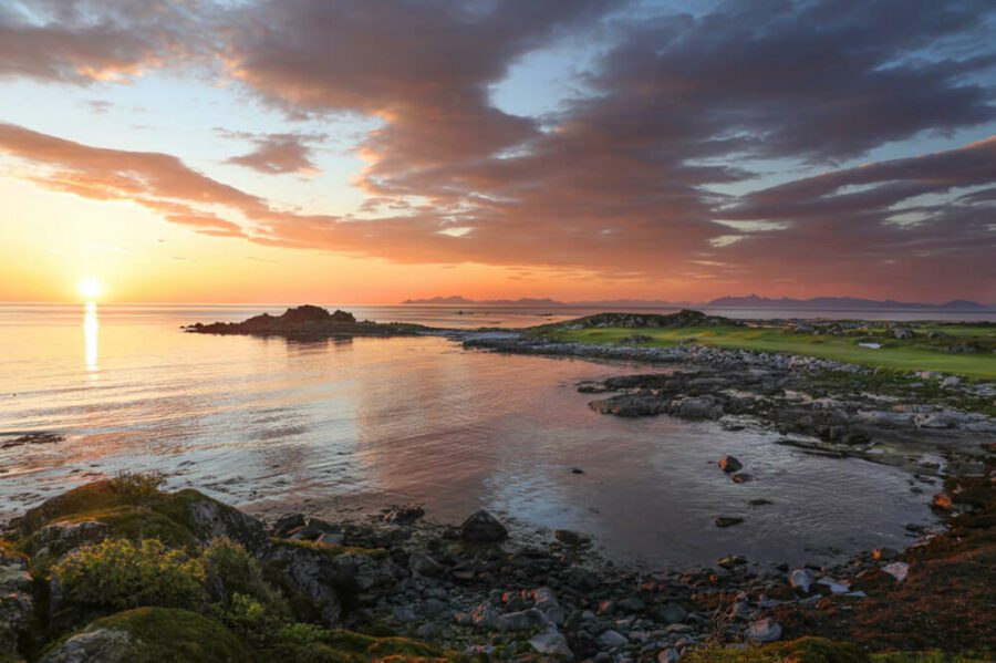 Modern Classics: Lofoten Links - LINKS Magazine