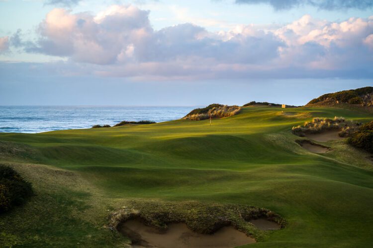 8 Great Courses with Gigantic Greens - LINKS Magazine