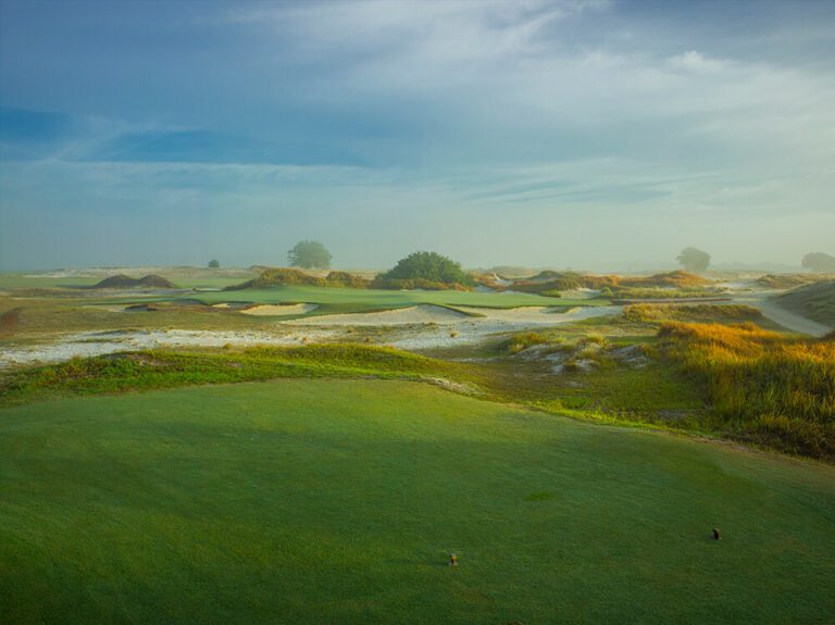 8 Great Courses with Gigantic Greens - LINKS Magazine