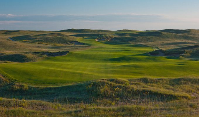 10 of Golf's Polarizing Par Fives - LINKS Magazine