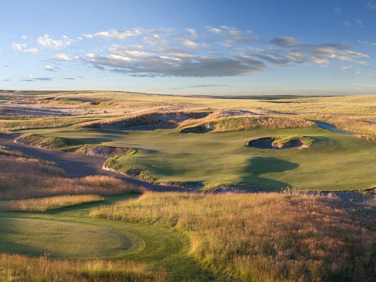 8 Top “Valley” Courses You Can Play in the U.S. - LINKS Magazine